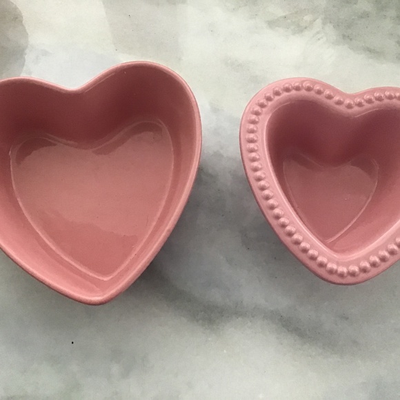 Chantal | Kitchen | Chantal Heart Shaped Baking Dishes Set Of 2 | Poshmark